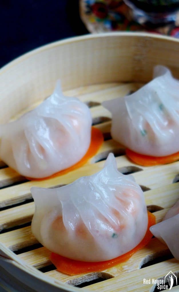 Har gow: dim sum shrimp dumplings (虾饺) - Red House Spice