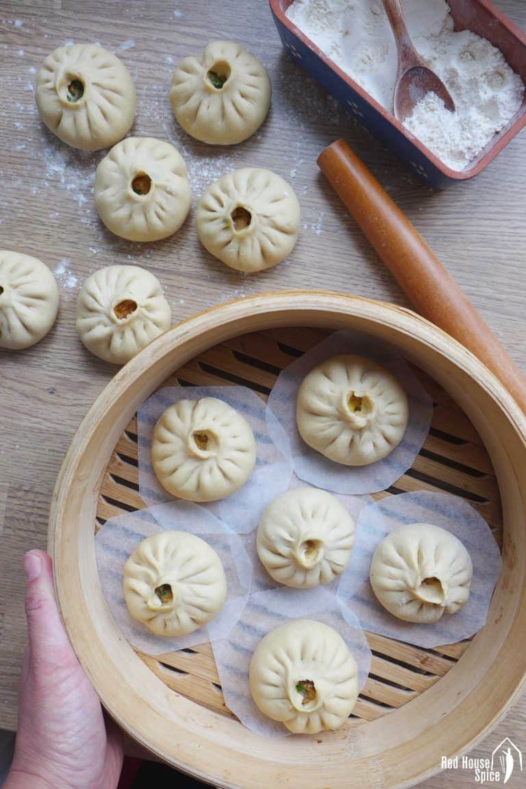 Steamed bao buns (baozi, 包子), a complete guide - Red House Spice