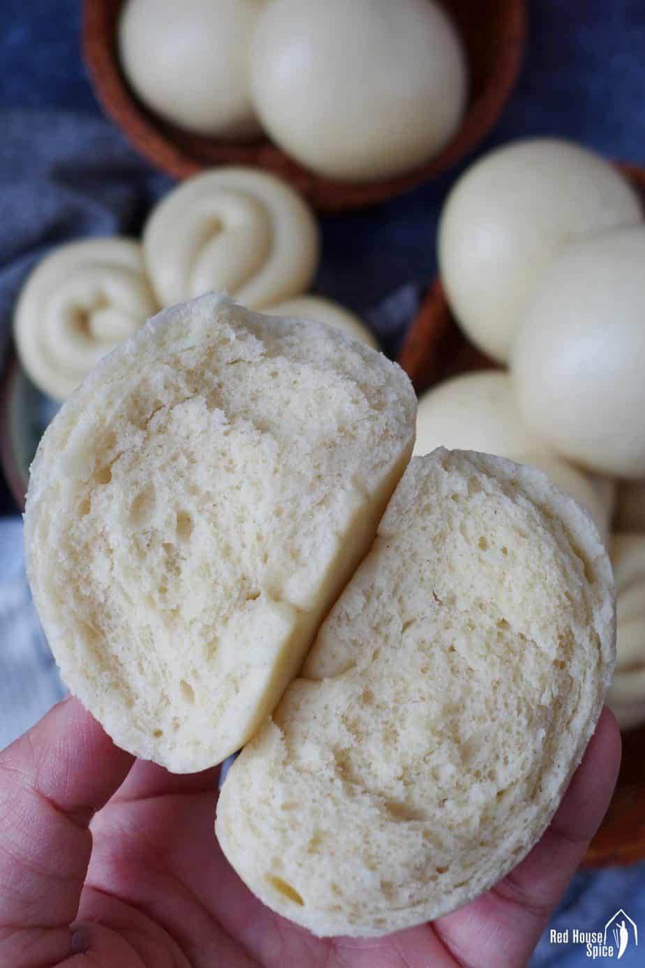 Mantou (馒头), Chinese steamed buns - Red House Spice