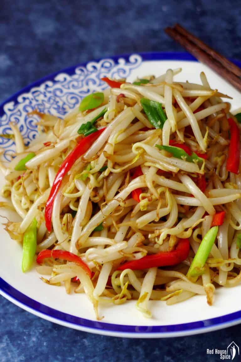 Mung bean sprouts: Homegrown guide & a stir-fry recipe - Red House Spice