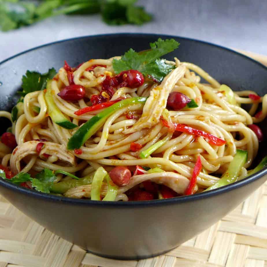 Cold Noodles with Sichuan Dressing (Liang Mian, 凉面) - Red House Spice
