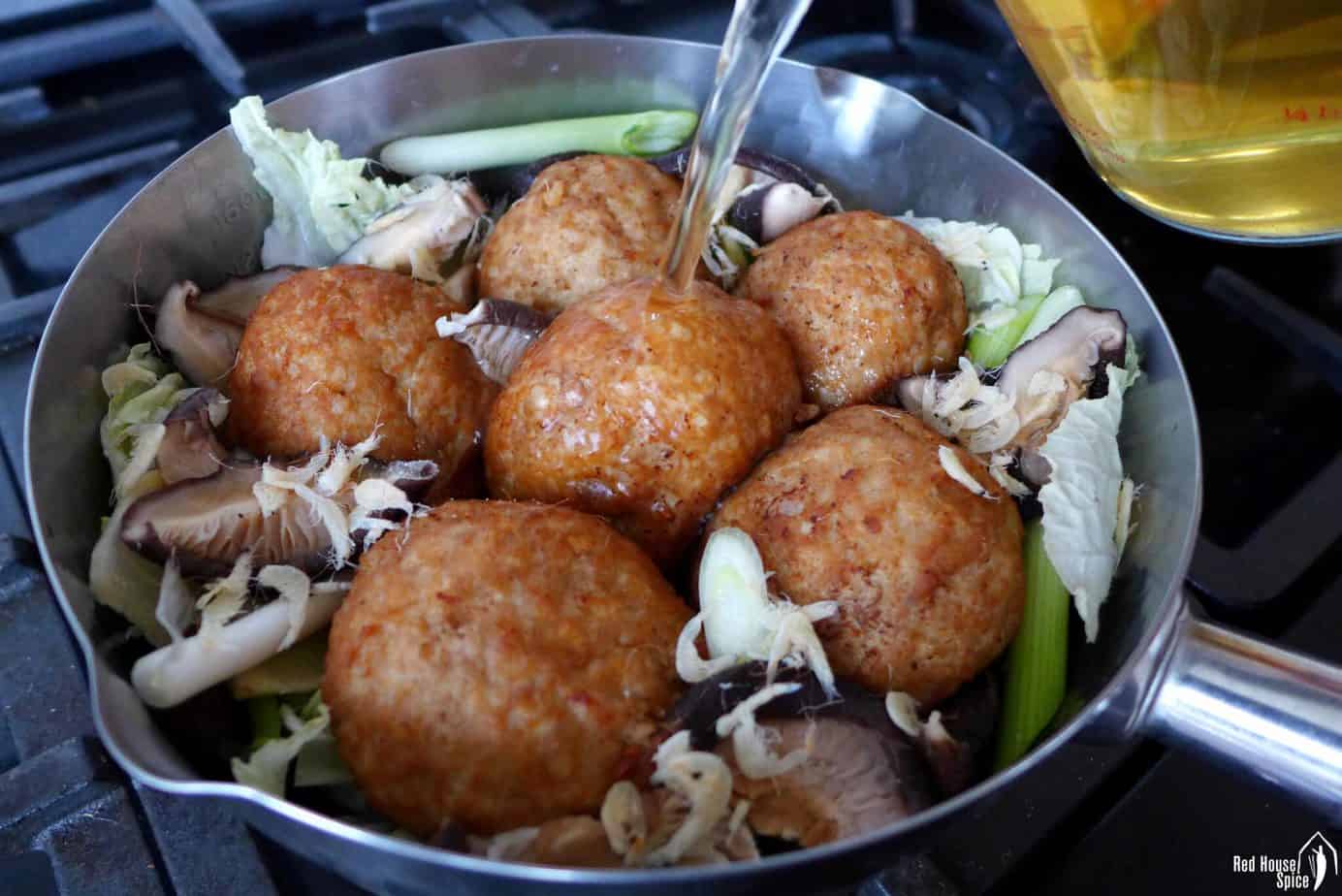 Lion’s Head Meatballs (Shi Zi Tou, 狮子头) - Red House Spice
