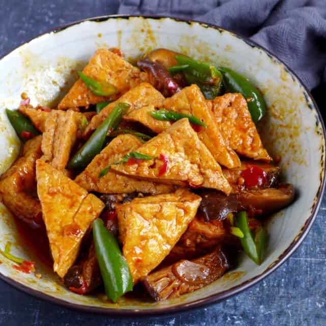 Braised Tofu Sichuan Style (家常豆腐) - Red House Spice
