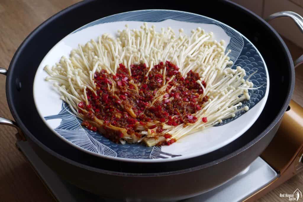 Enoki Mushroom, How To Prepare and Cook (金针菇) - Red House Spice