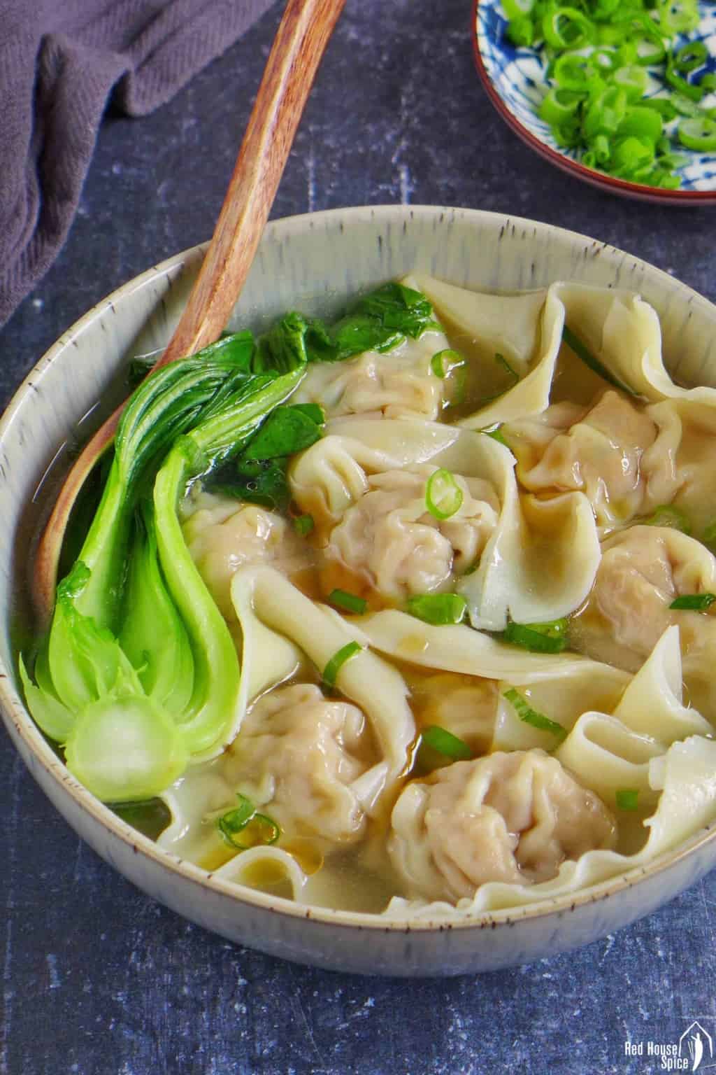 Wonton Soup (馄饨汤) - Red House Spice