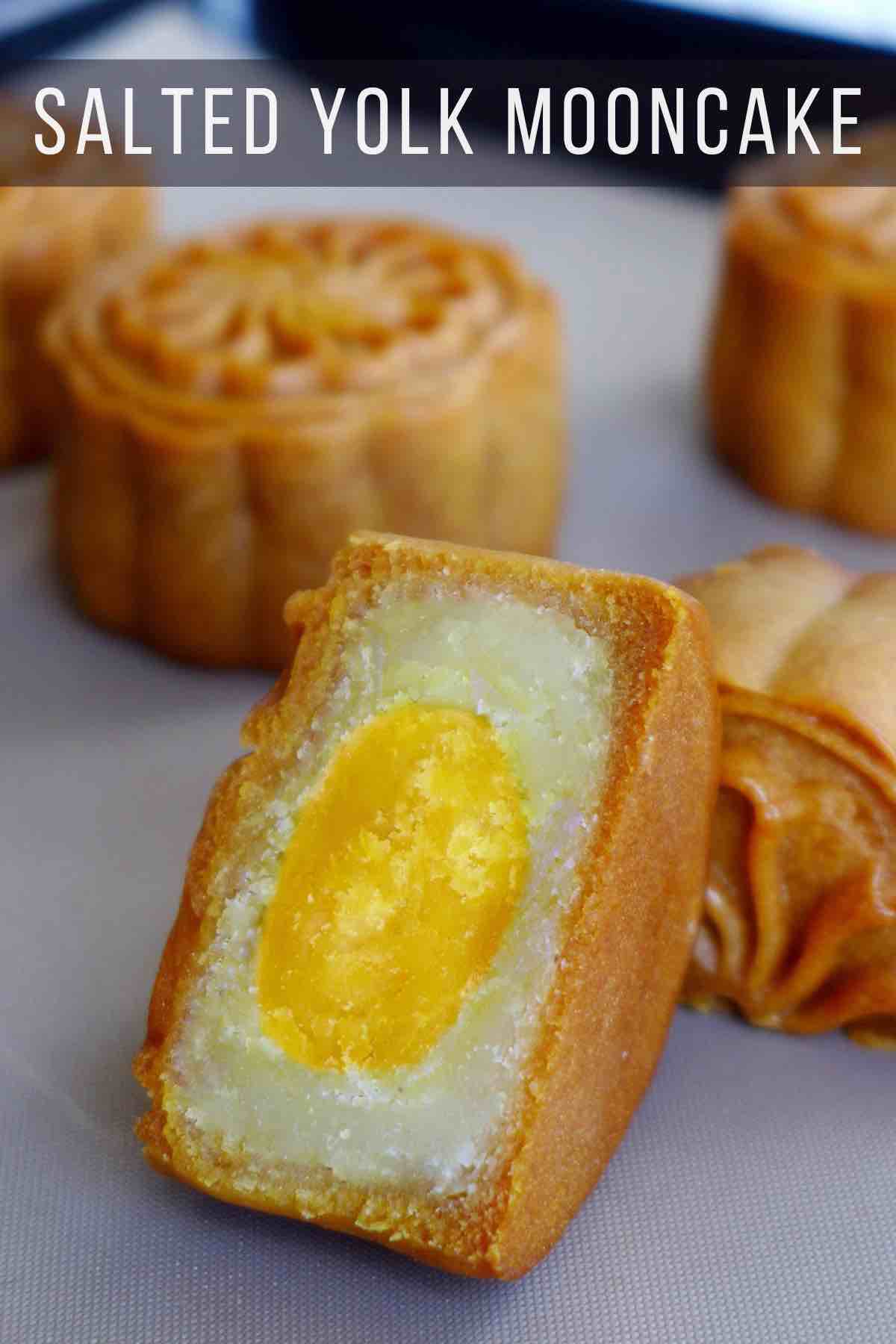 Mooncakes, a Classic Recipe (广式月饼) - Red House Spice