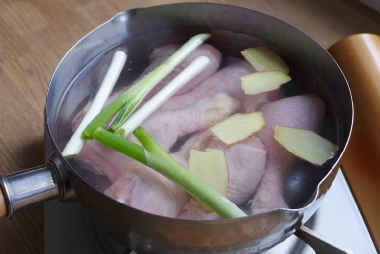 Scallion Oil Chicken (葱油鸡) - Red House Spice