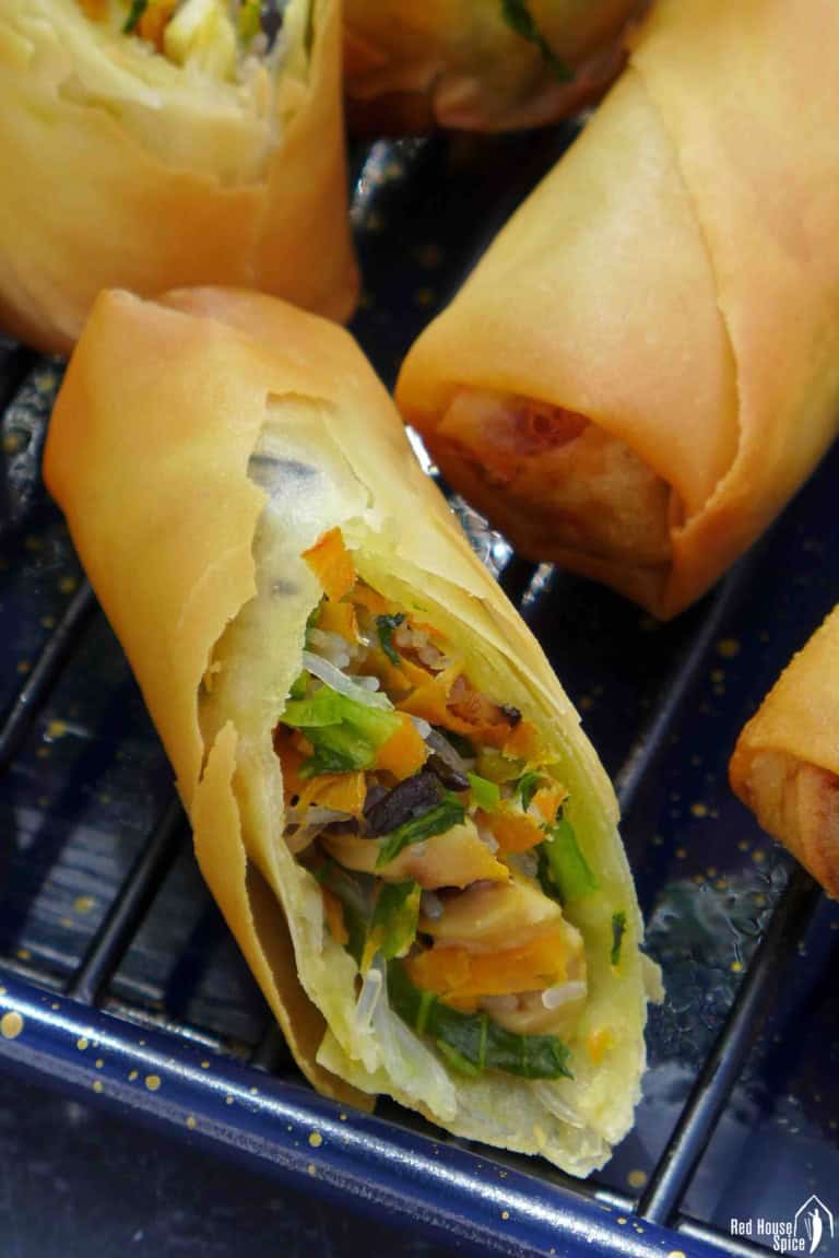 Veggie and Tofu Spring Rolls (素春卷) - Red House Spice